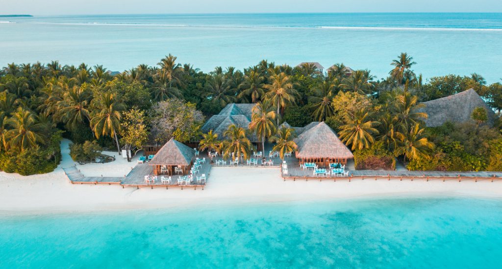 Vilu Restaurant & Bar | Conrad Maldives Rangali Island Dining